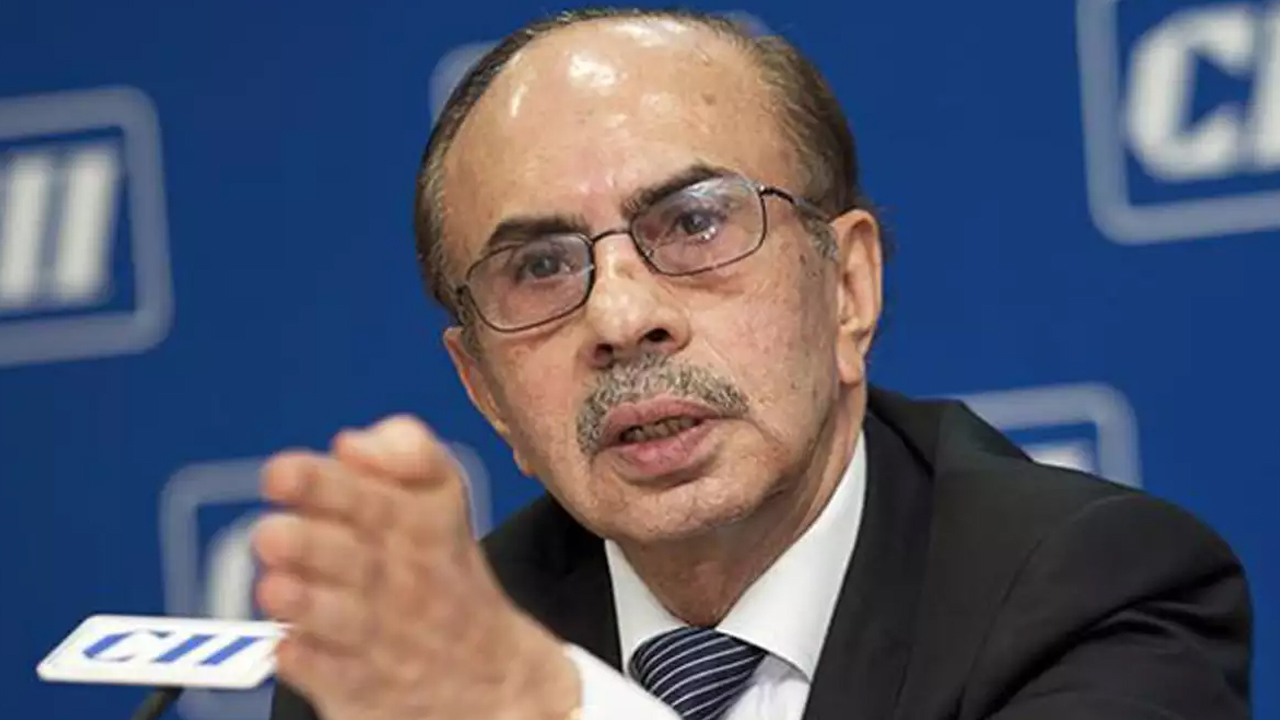 Adi Godrej Biography: 17 की उम्र में छोड़ा था घर, आज हैं सबसे ज्यादा ...